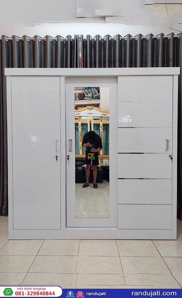 LEMARI PAKAIAN HPL PUTIH JUMBO CUSTOM | Randu Jati Furniture ...